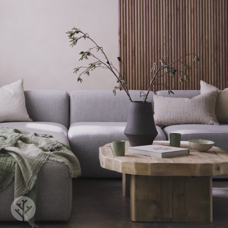 Flutto™ Walnut Ridge Flexible Wood Panels